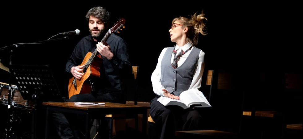 Il Centro S. Chiara porta in scena le storie di “Persone fuori dal Comune”, donne e uomini che ...