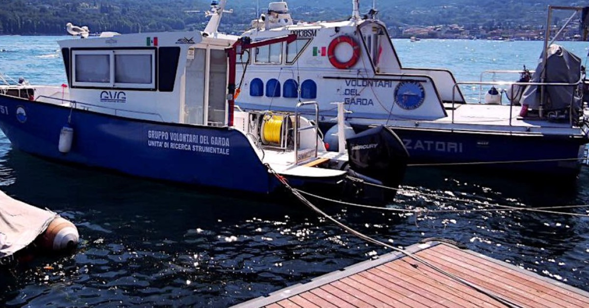 Dramma nel lago di Garda, scomparso a giugno trovato a 42 metri di ...