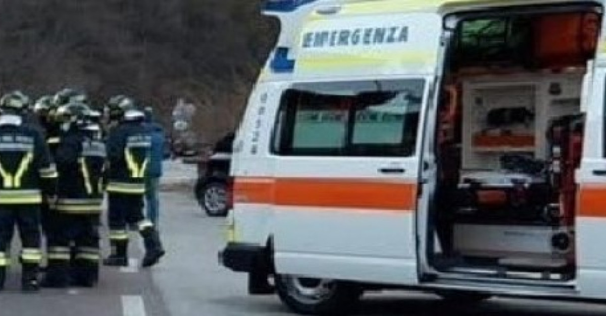 Drammatico frontale moto-auto: nell’incidente morta una ragazza di soli ...