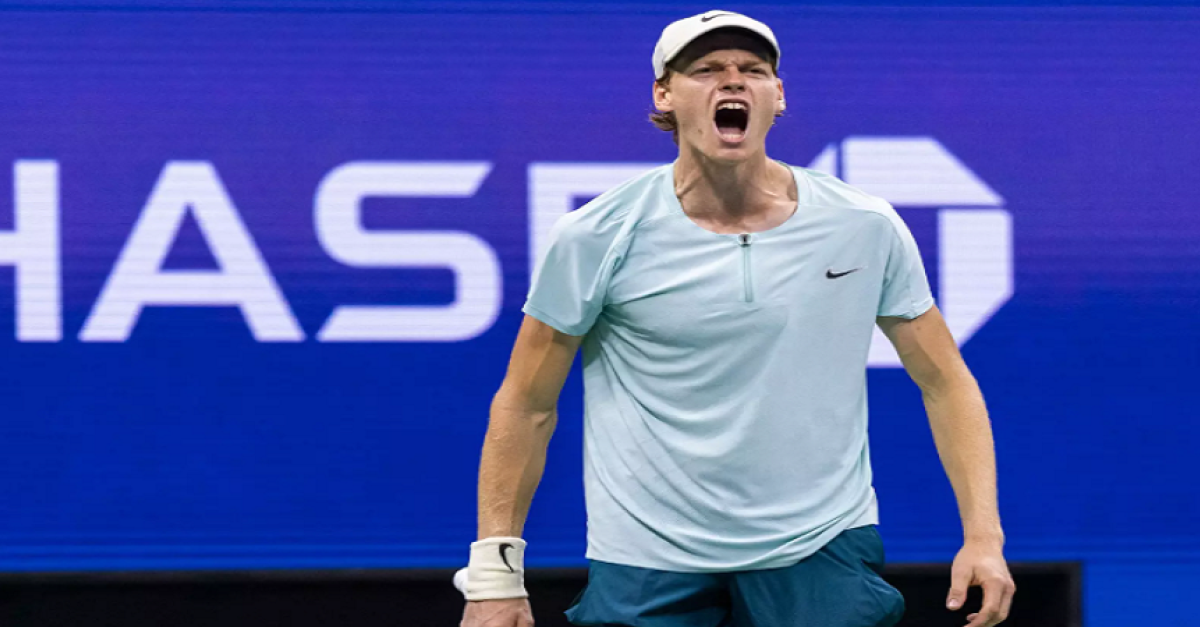 Atp Finals di Torino, Sinner da urlo: batte Tsitsipas in due set ed è 'buona la prima' - il Dolomiti