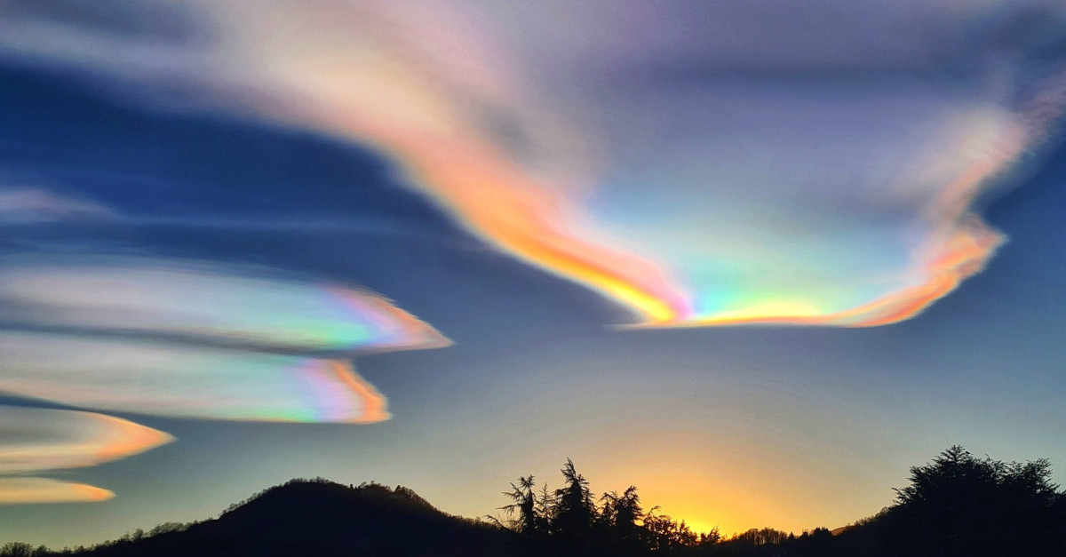 Lo spettacolo delle nuvole iridescenti (FOTO) nei cieli delle Alpi ...