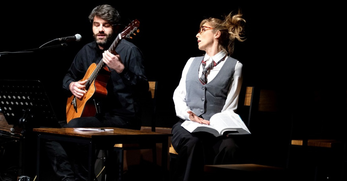 Il Centro S. Chiara porta in scena le storie di “Persone fuori dal Comune”, donne e uomini che ...