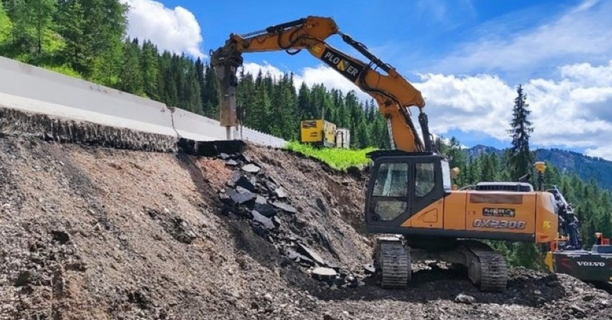Passo di Valparola, proseguono i lavori di messa in sicurezza e di ...