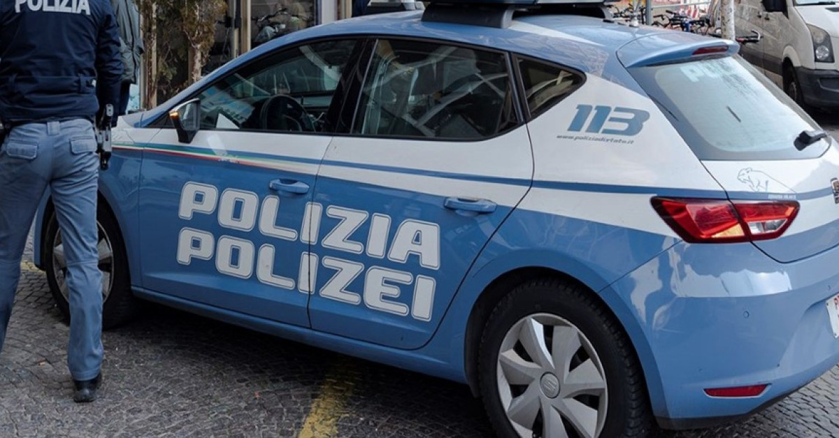Ubriaco semina il panico al supermercato, aggredisce commessi e poliziotti: arrestato due volte ...