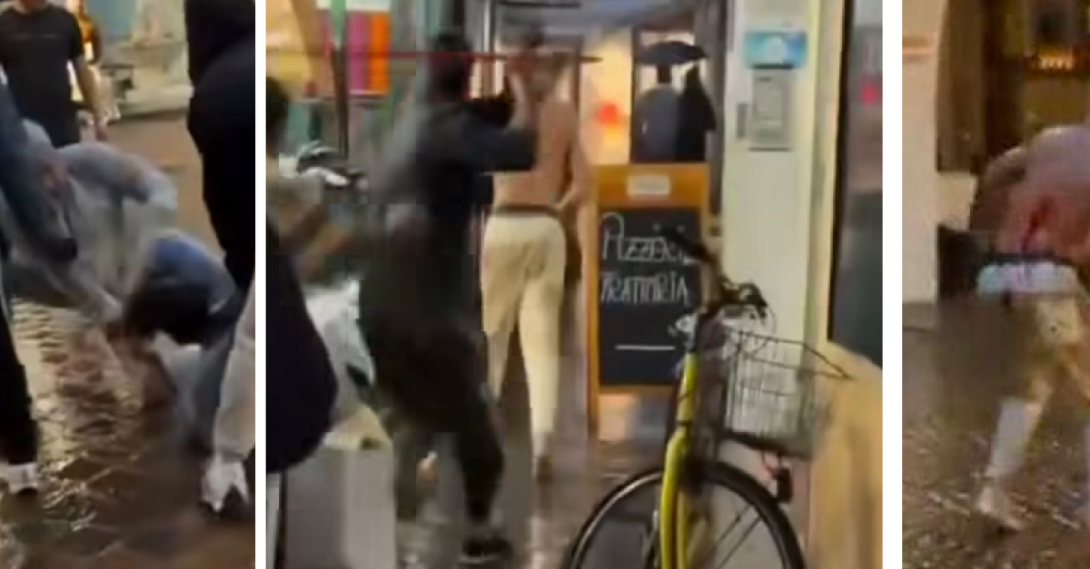 Pugni, calci e colpi di bastone: violenta rissa in pieno centro. Due ...