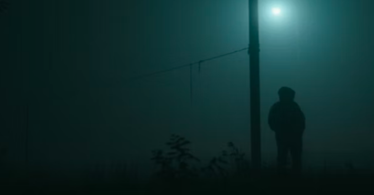Lei adesca i ragazzi sui siti di incontri ma all'appuntamento si ...