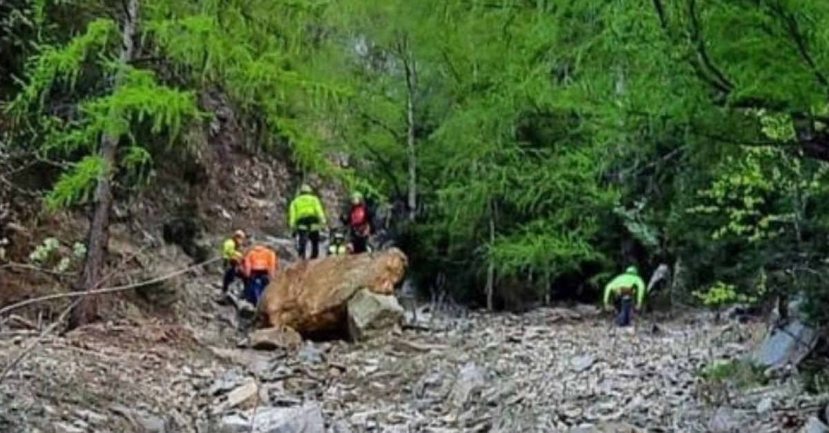 Tragedia in montagna, morto un escursionista di 69 anni: fatale un ...