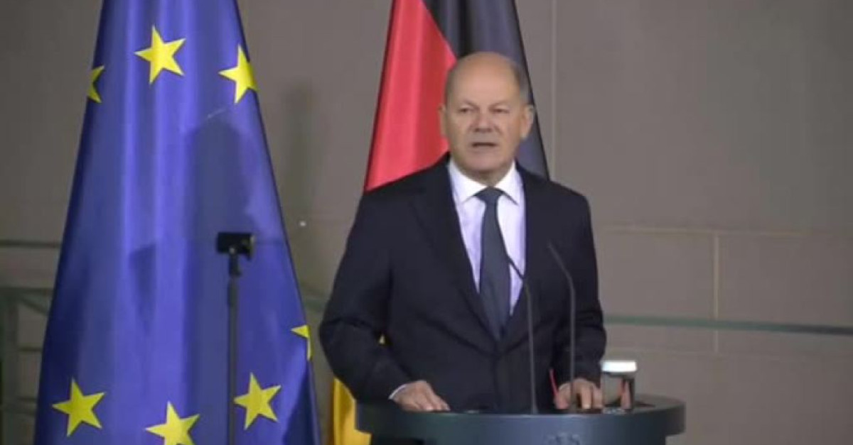 IL VIDEO. Germania, Scholz "spiana la strada" al voto anticipato di ...